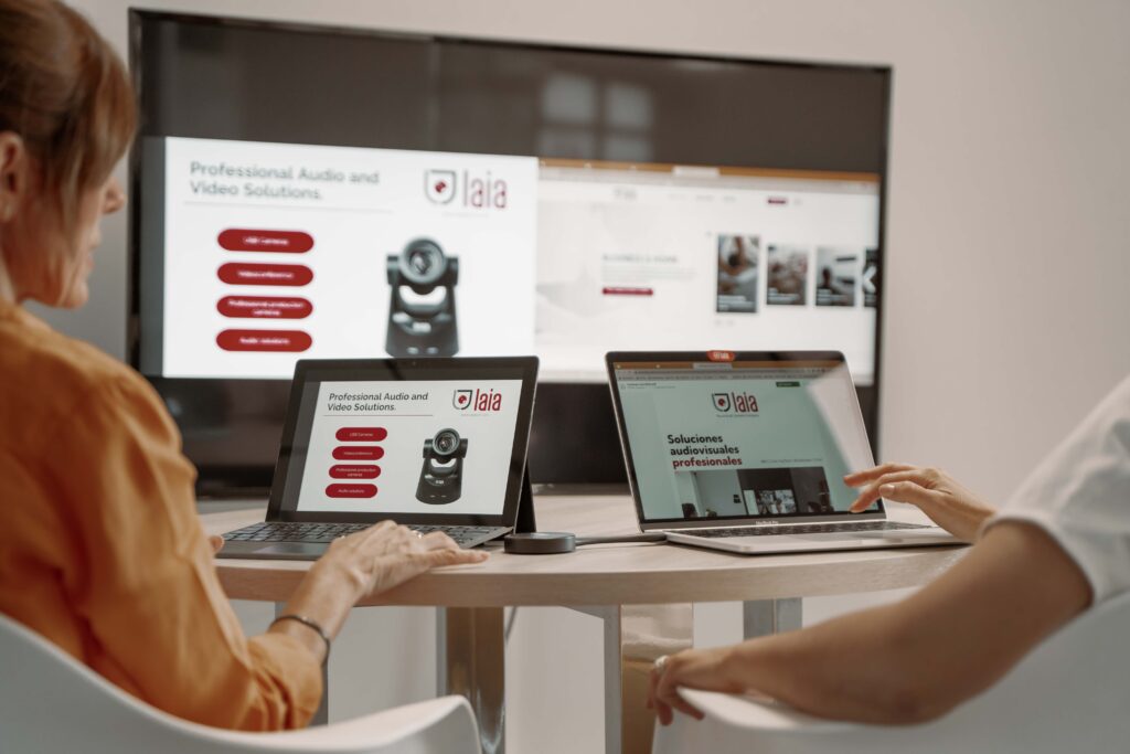 Equipos AV ideales para reuniones BYOD - Laia